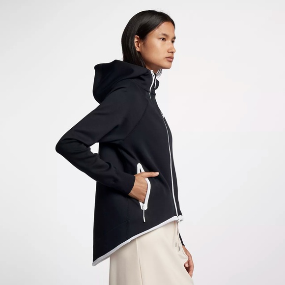 Nike | Jackets & Coats | Nike Sportswear Tech Fleece Full Zip Cape ...